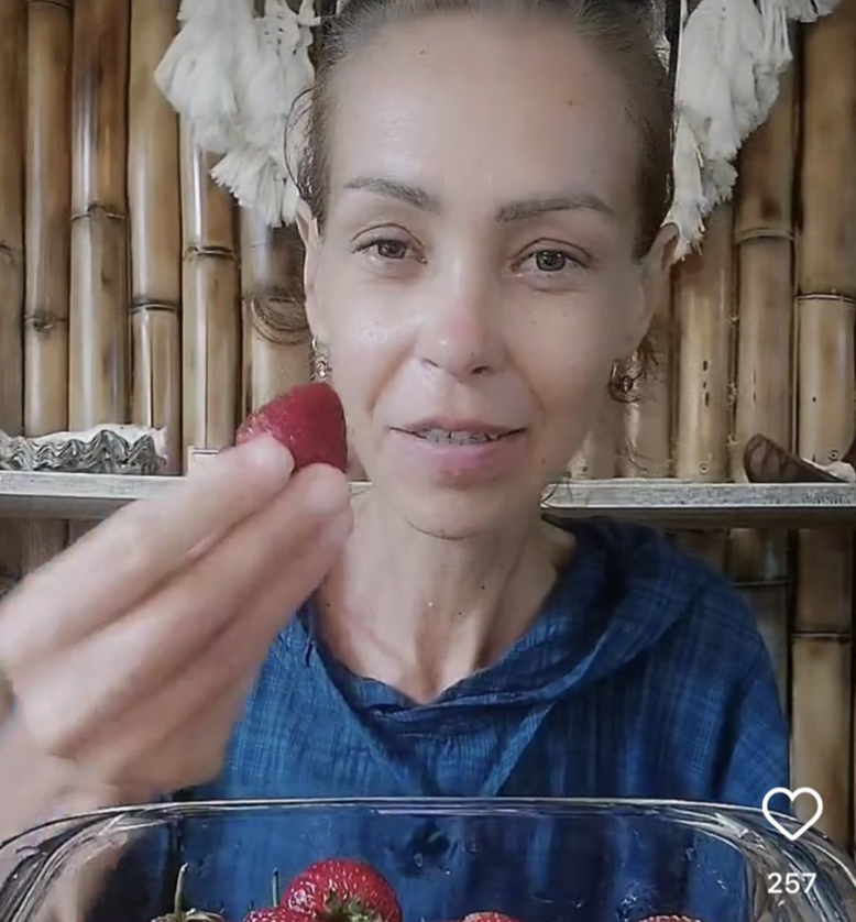 Netizens Now Criticising VEGAN INFLUENCER Who Died For UNHEALTHY ...